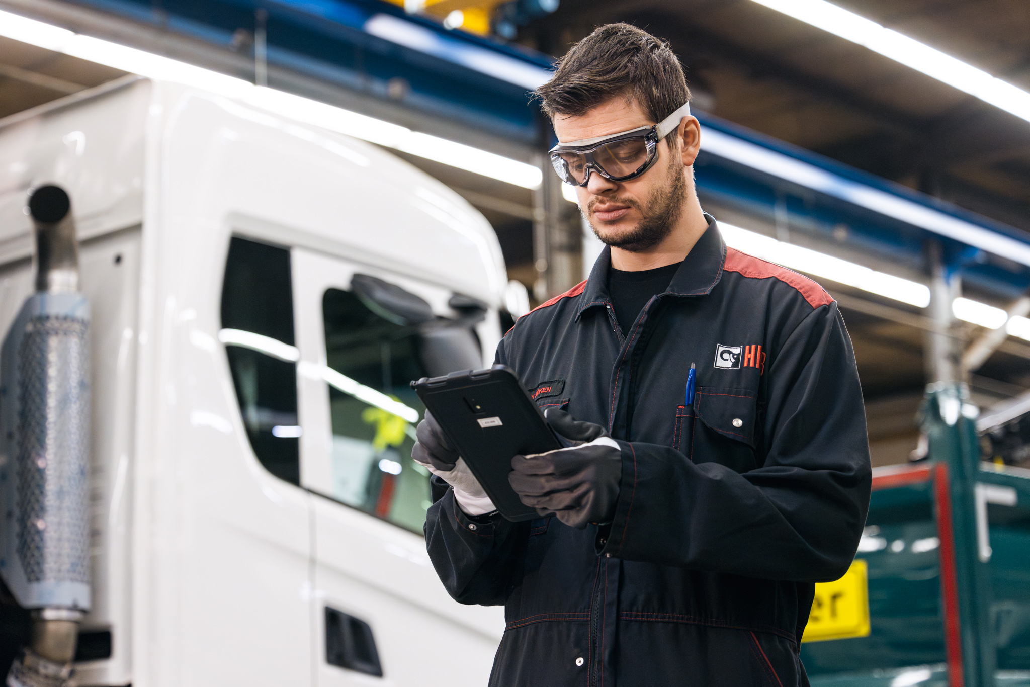 Hiab Red Parts: Premium Quality and Performance | Heavy Duty Equipment ...