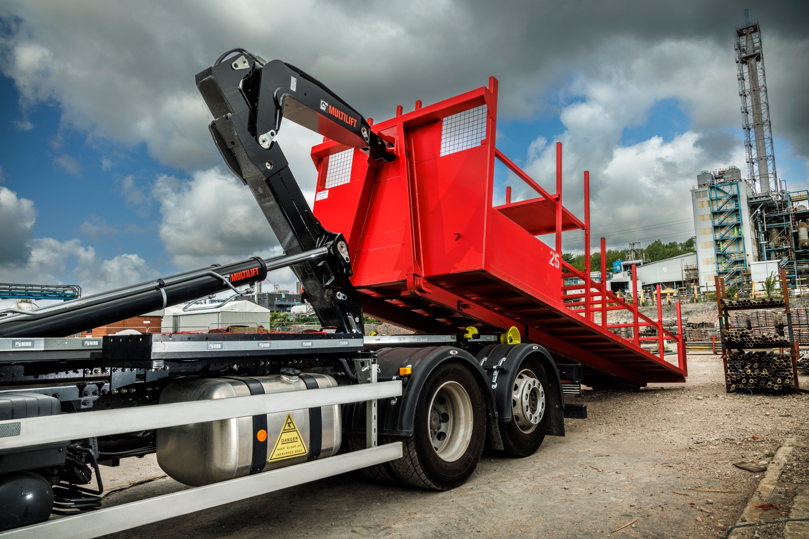 Get Your Free Performance Package with MULTILIFT Ultima! | Campaigns | Hiab