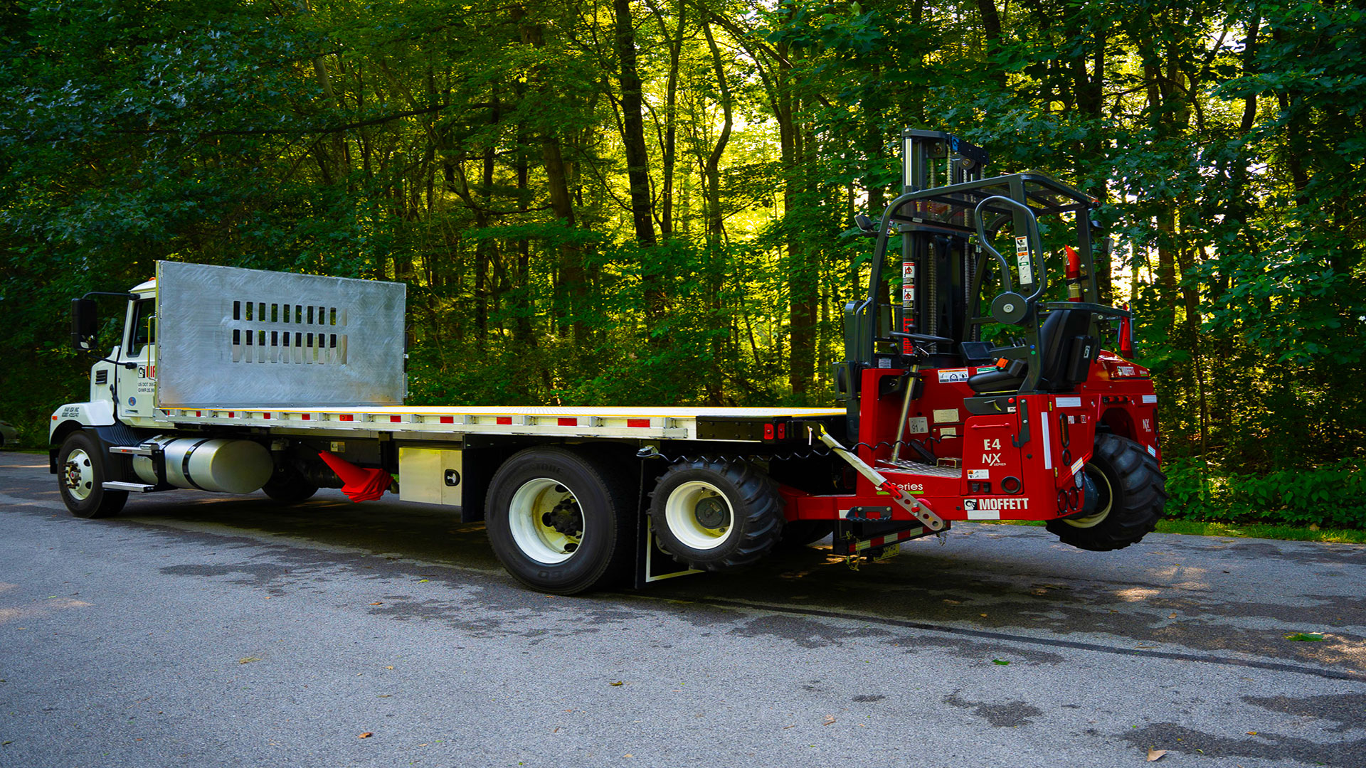 Single-Axle MOFFETT | Campaigns | Hiab