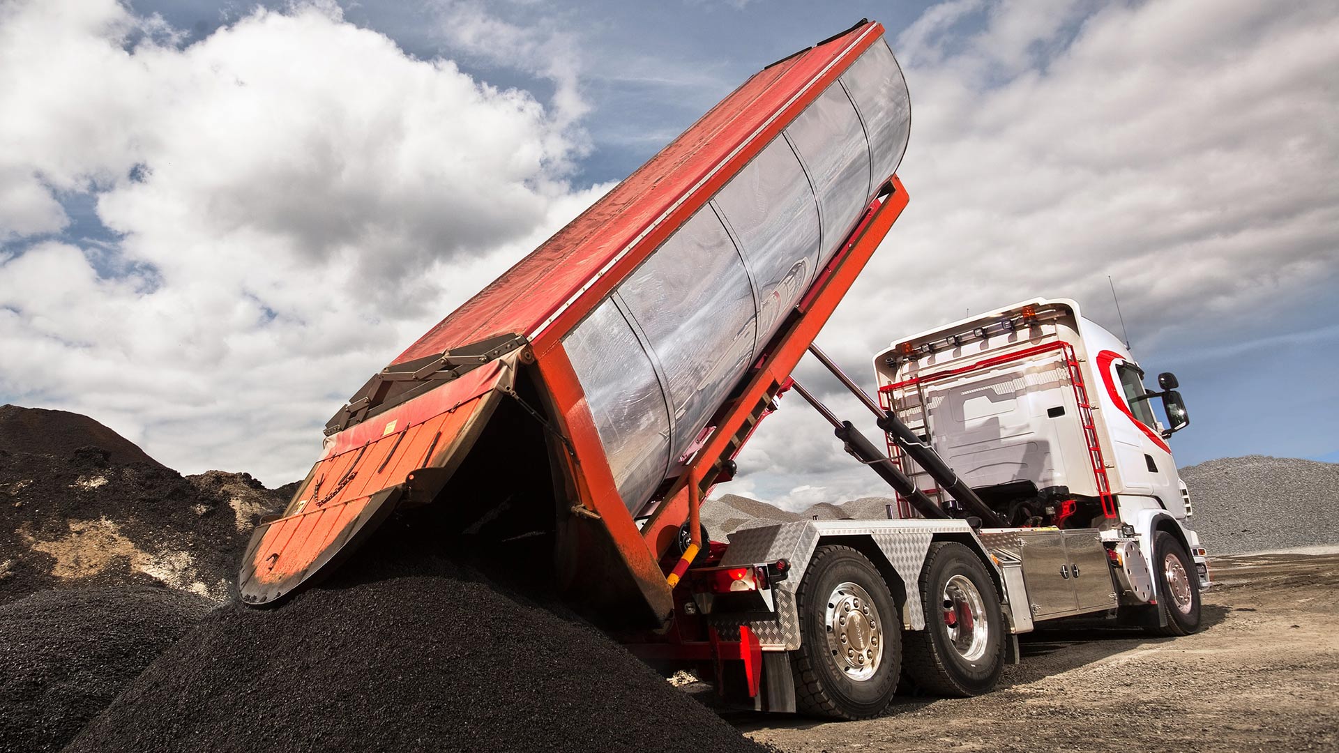 Media Gallery | Stay Updated with Hiab News, Press Releases, and ...