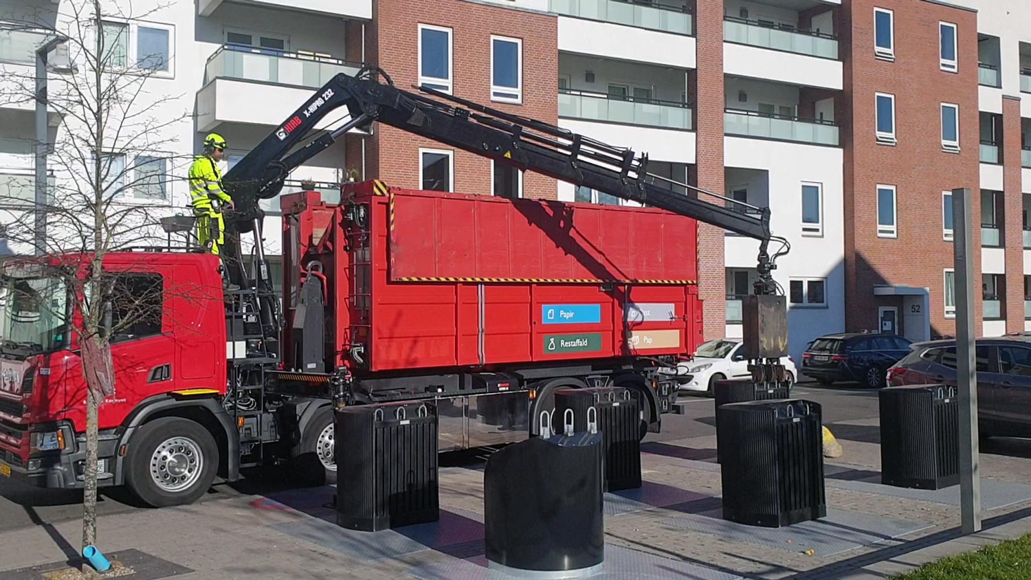 Denmark’s two first ePTO powered cranes in operation | Discover ...