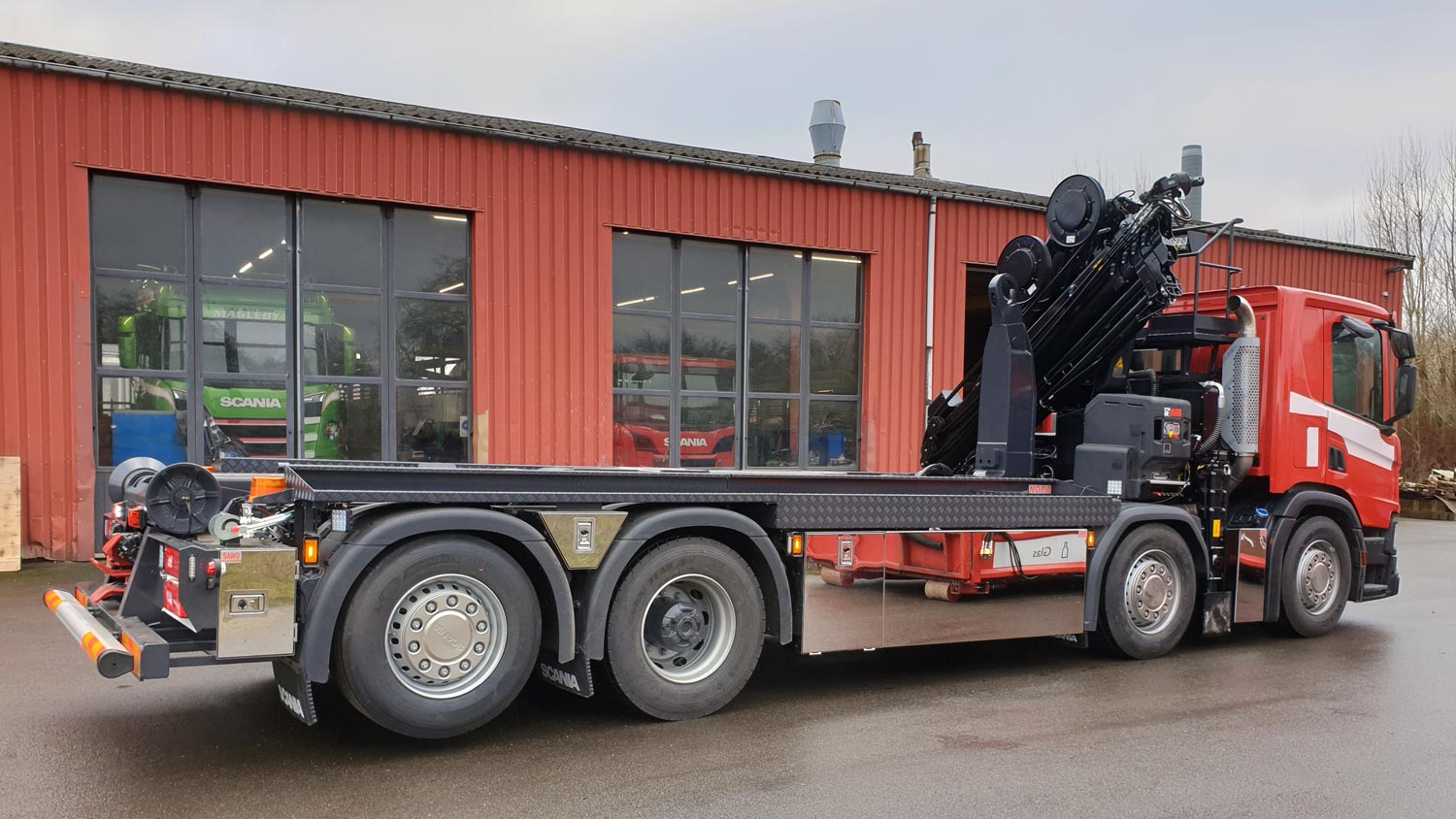 Denmark’s two first ePTO powered cranes in operation | Discover ...