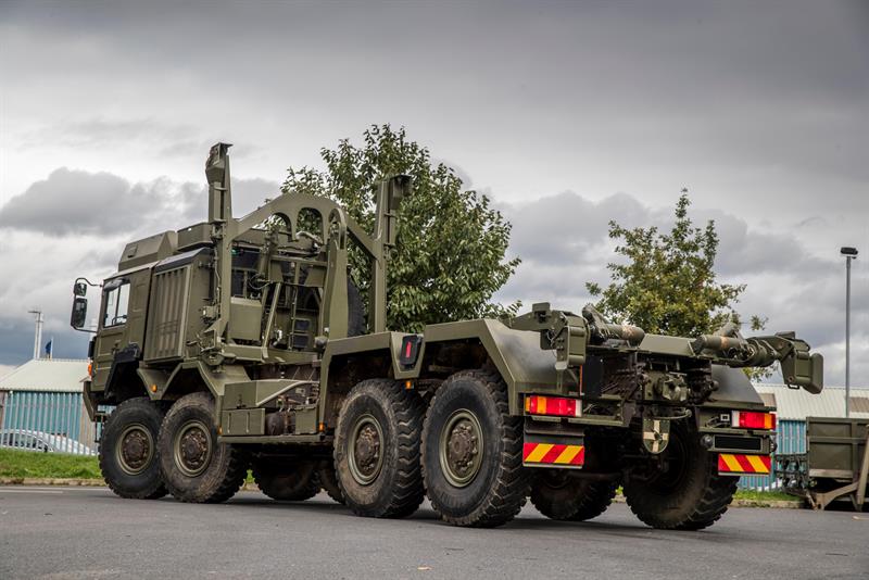 British Army's Versatile Hooklifts: The Ultimate Tool | Discover ...
