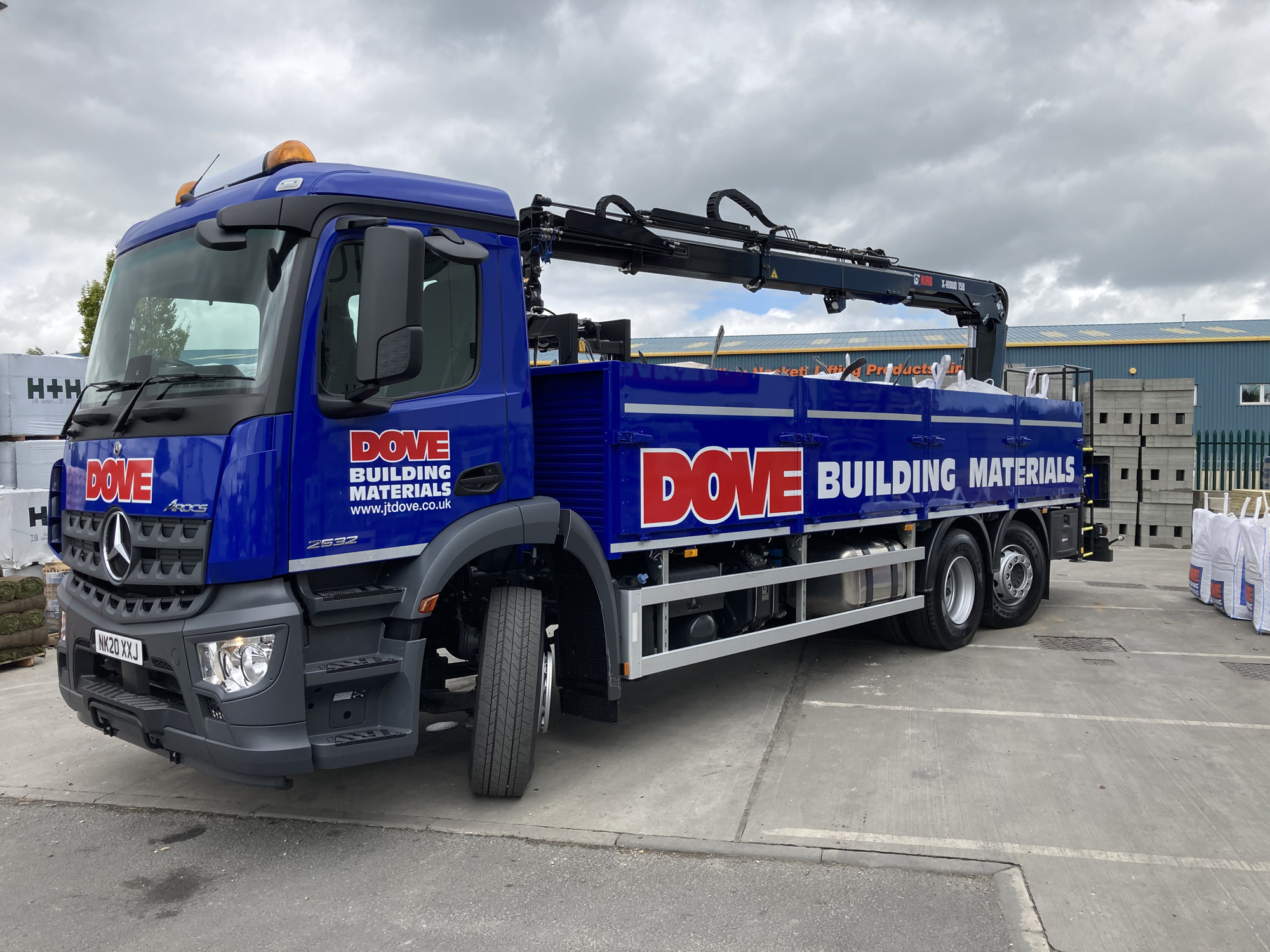 Seven new HIAB cranes for JT Dove in UK | Discover Inspiring Hiab ...