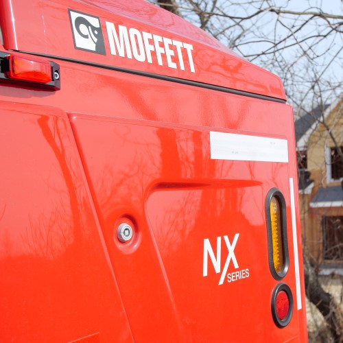 MOFFETT AT WORK IN BUILDING SUPPLIES | Truck mounted forklifts | Hiab MOFFETT AT WORK IN BUILDING SUPPLIES | Truck mounted forklifts | Hiab