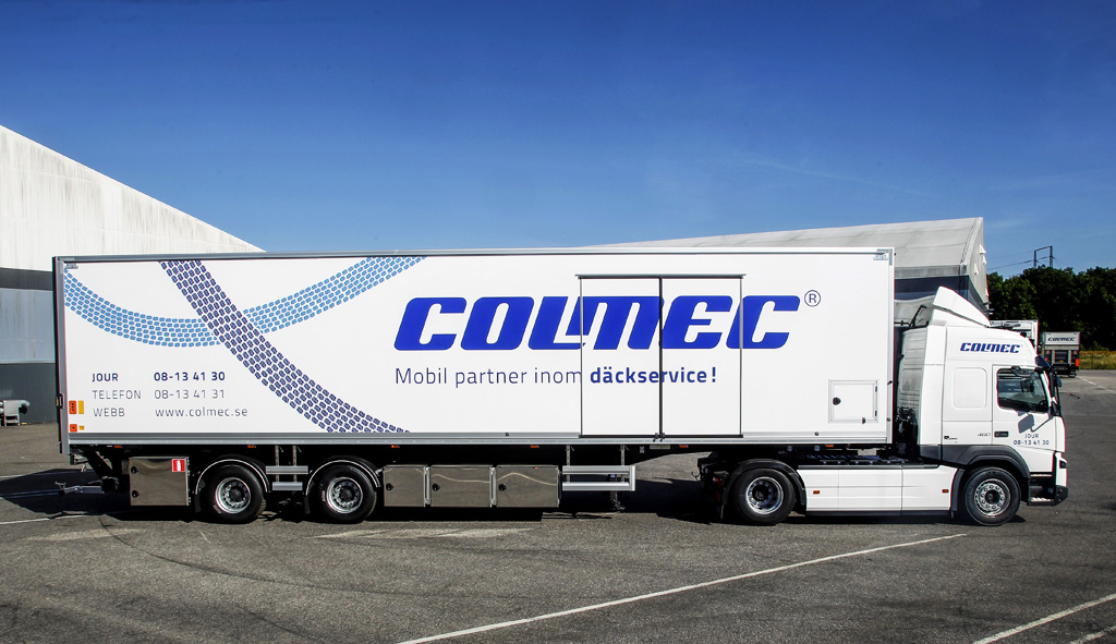 Rolling with Colmec | Truck mounted forklifts | Hiab