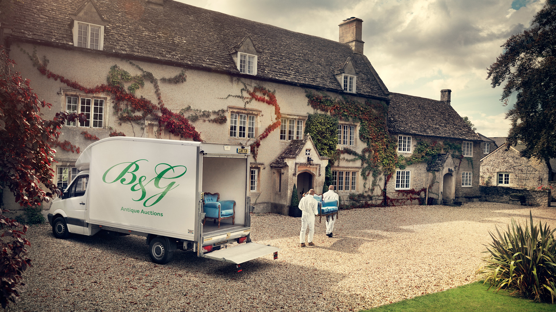 New Director for strengthened DEL tail lifts | Hiab News Room | Hiab