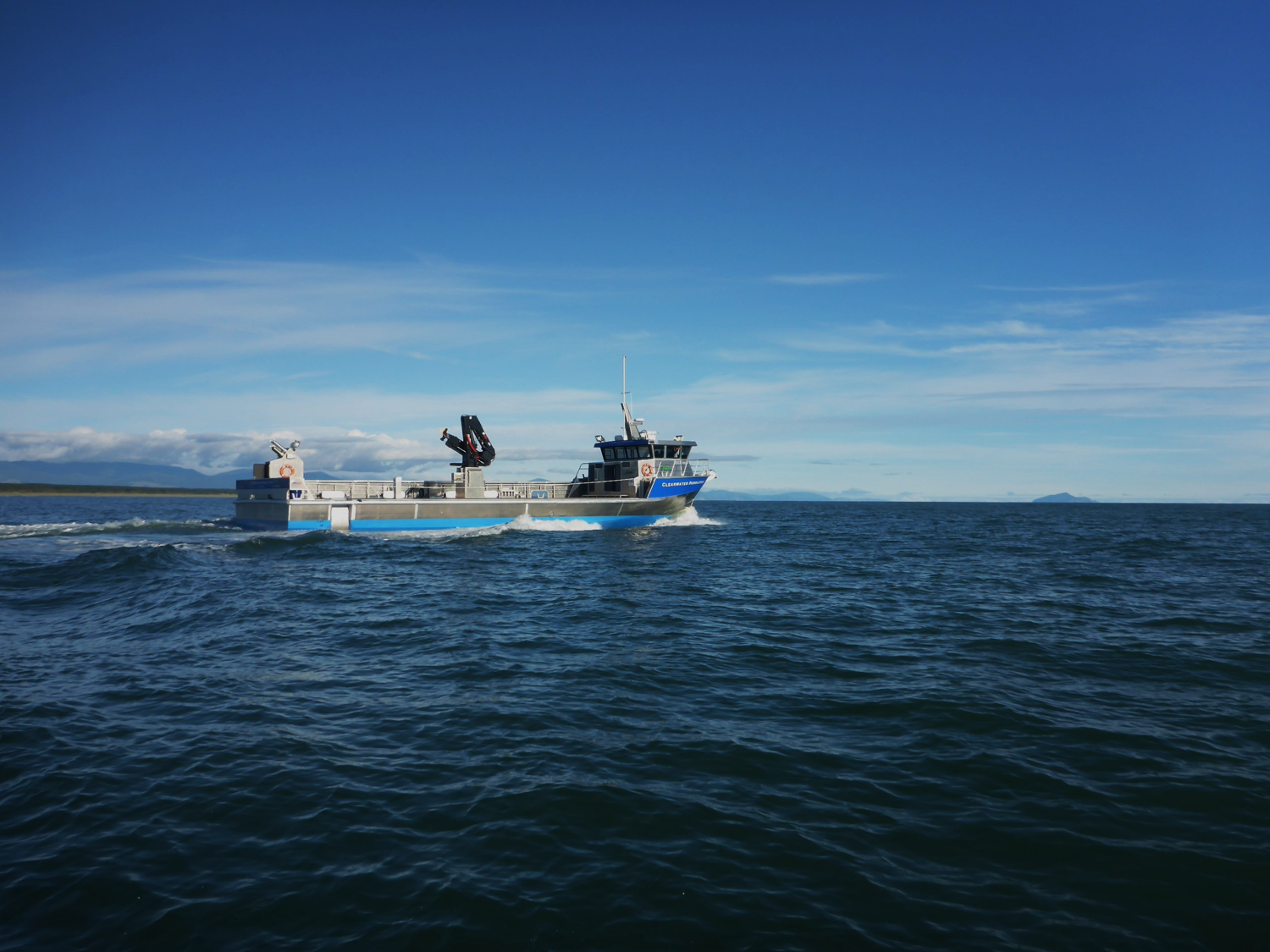 Versatile Hiab Marine Cranes for All Sea Applications | Loader Cranes ...