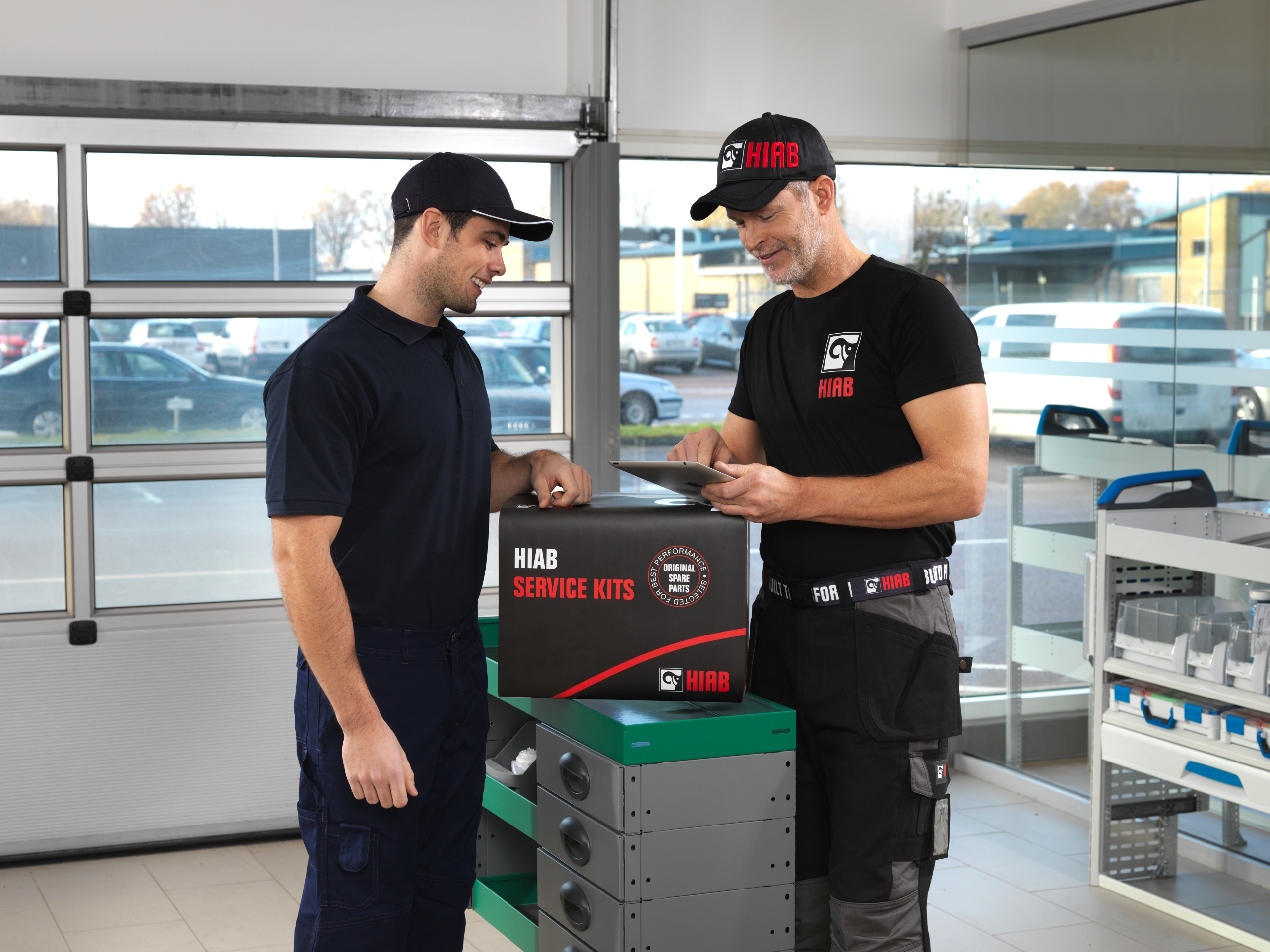 Parts and Accessories | Parts & Services | Hiab